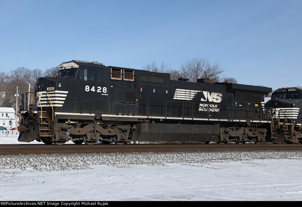 NS 8428